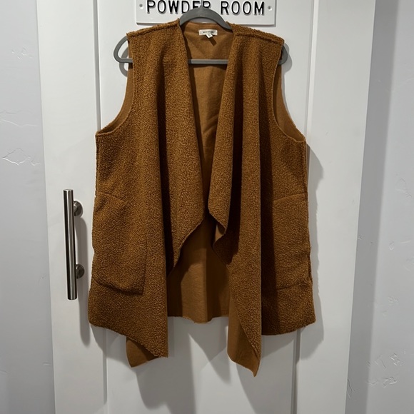 Max Studio | Jackets & Coats | Max Studio Vest | Poshmark